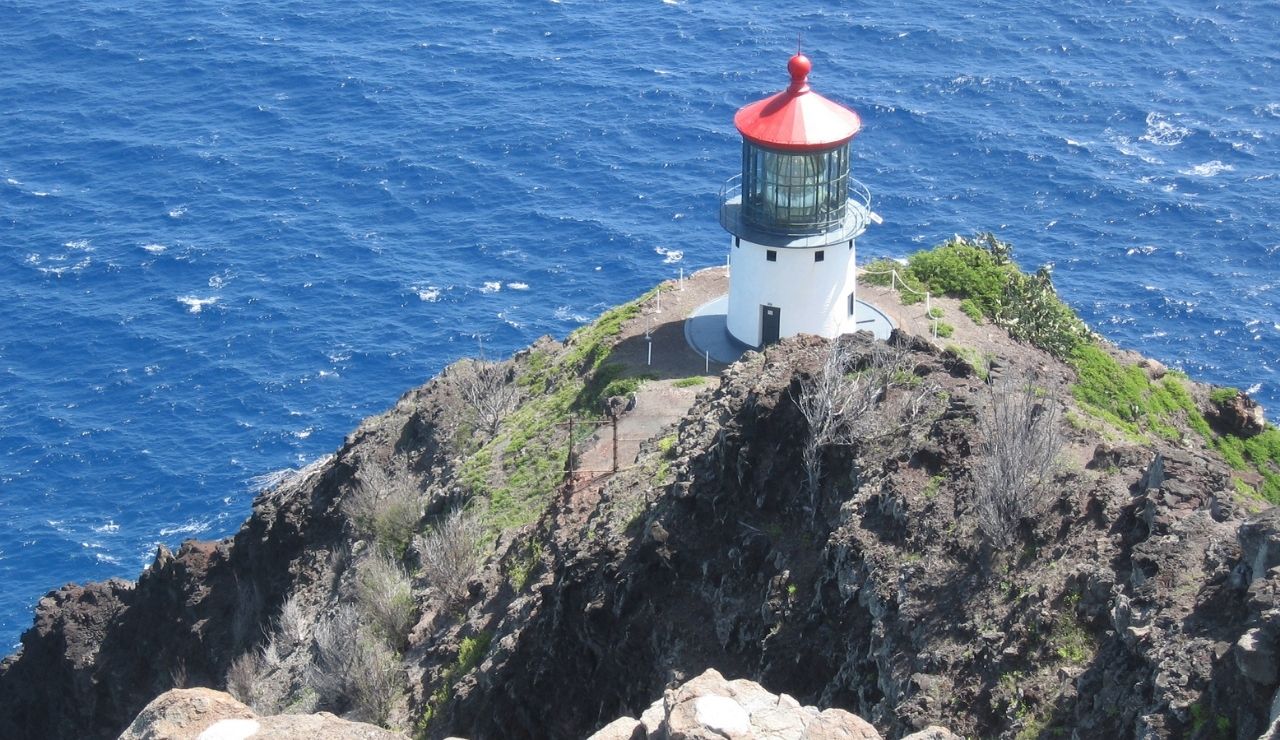 18 Iconic Lighthouses That Mark the Nation’s Shores | Backroad Planet