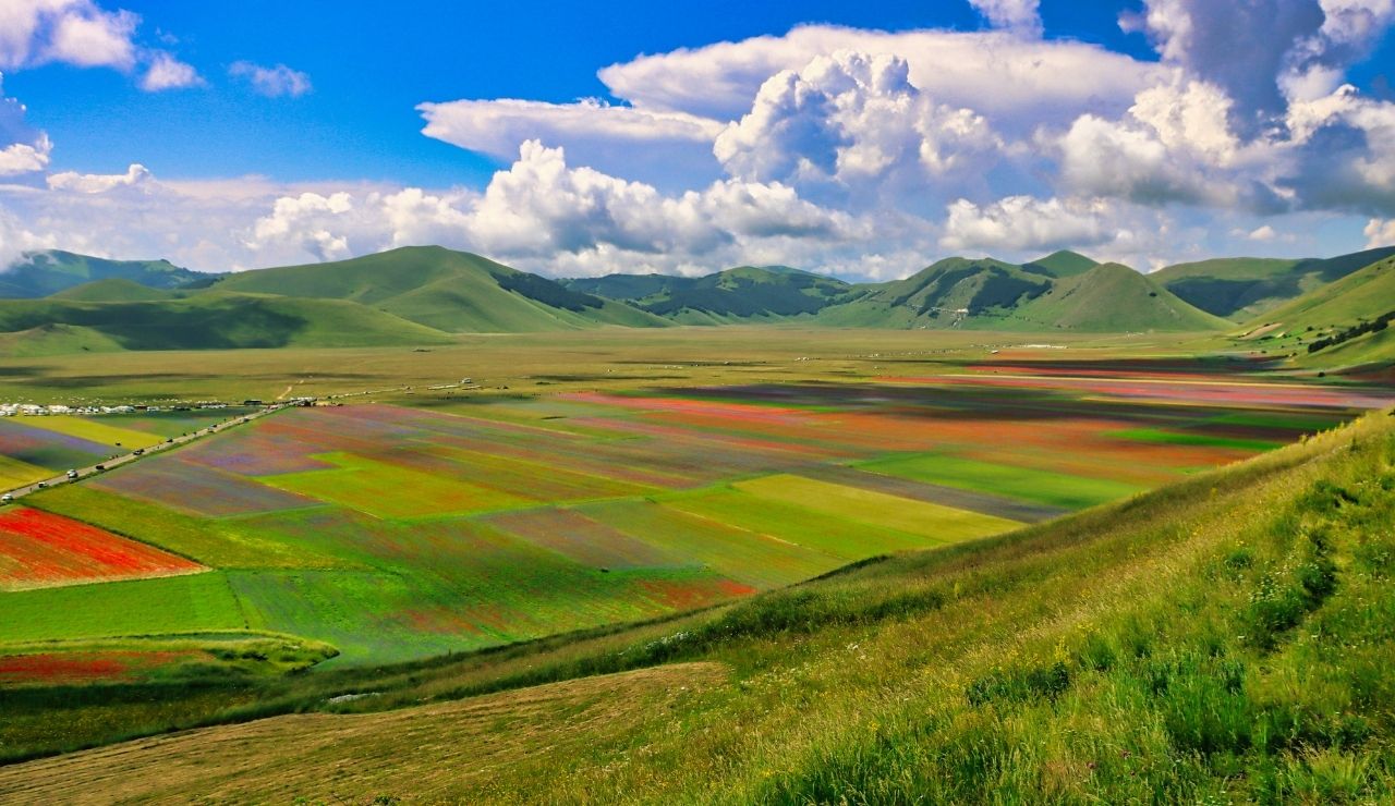 11 Hidden Villages In Italy That Feel Straight Out Of Another World ...
