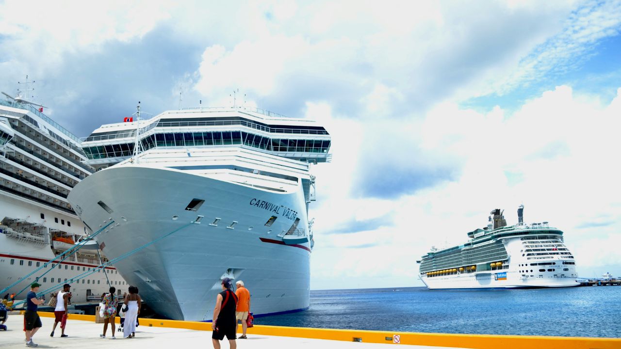 How to Stop Feeling Dizzy After a Cruise and Avoid Sea Legs | Backroad ...