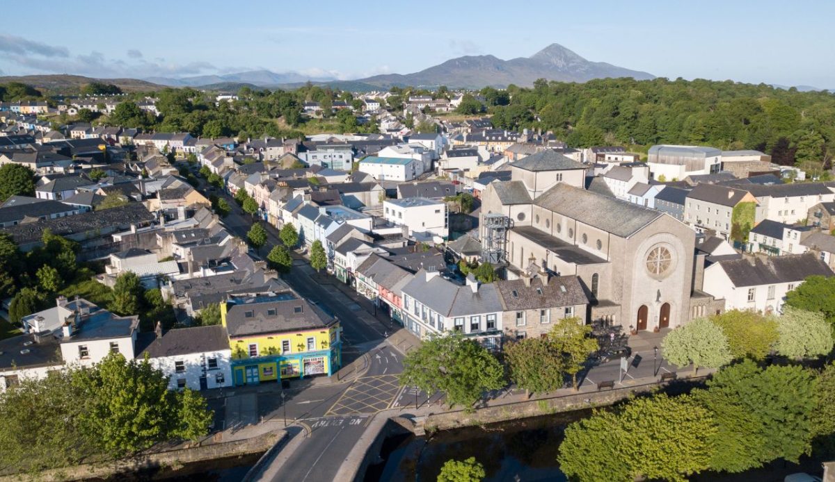 15 Irish Towns Perfect for American Retirees | Backroad Planet