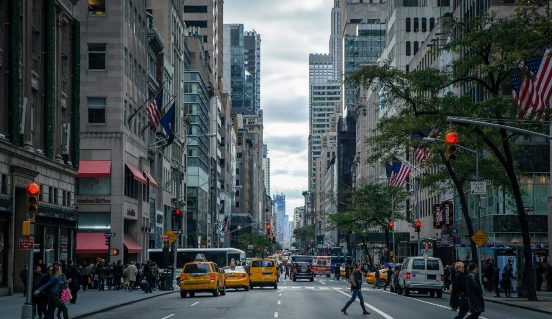 10 Famous Streets Around the World Every Traveler Should Walk ...