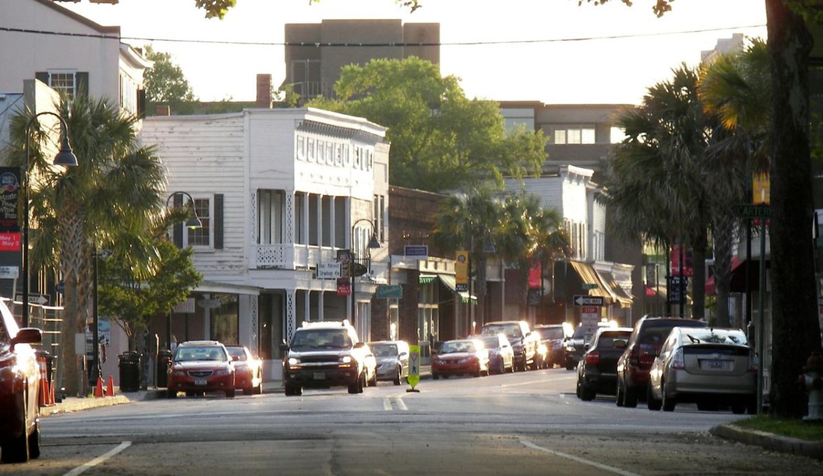 11 Charming Towns That Quietly Win Over Travelers Looking for Something ...