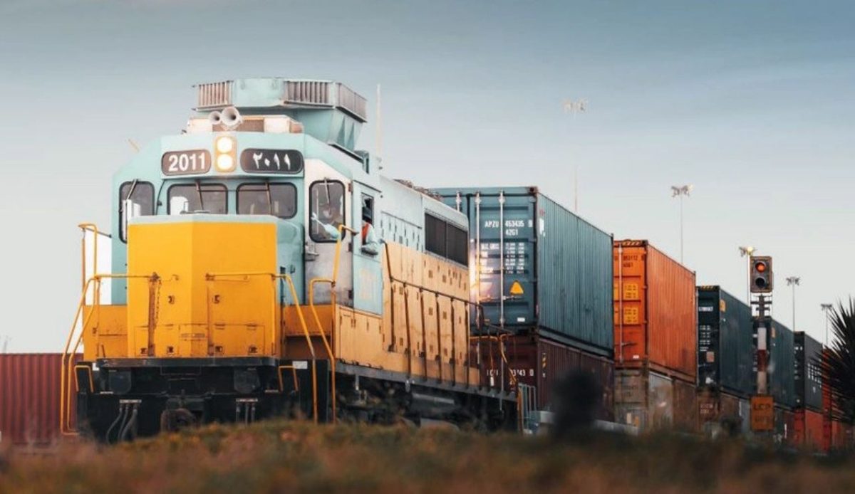 What It’s Really Like to Ride Saudi Arabia’s Hardest Train Route ...