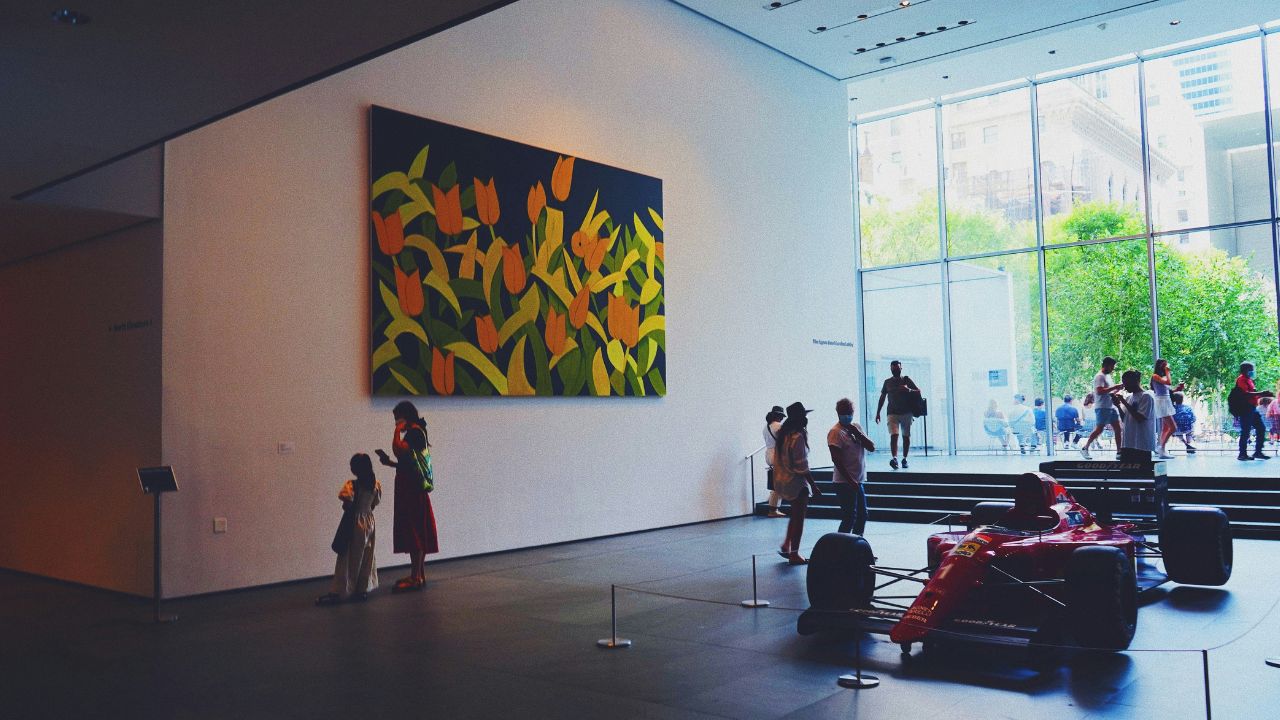 12 Art Museums Around the World Famous for Abstract Collections ...