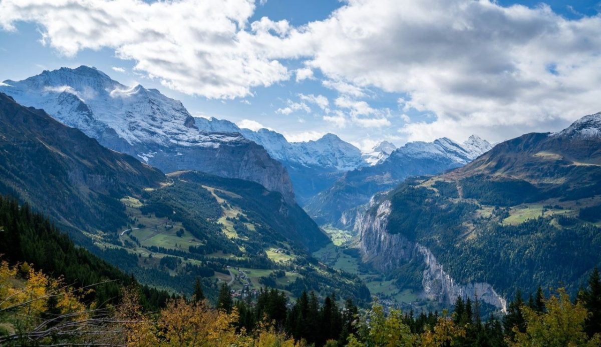 11 Spring Destinations That Instantly Recharge Burned-Out Travelers ...