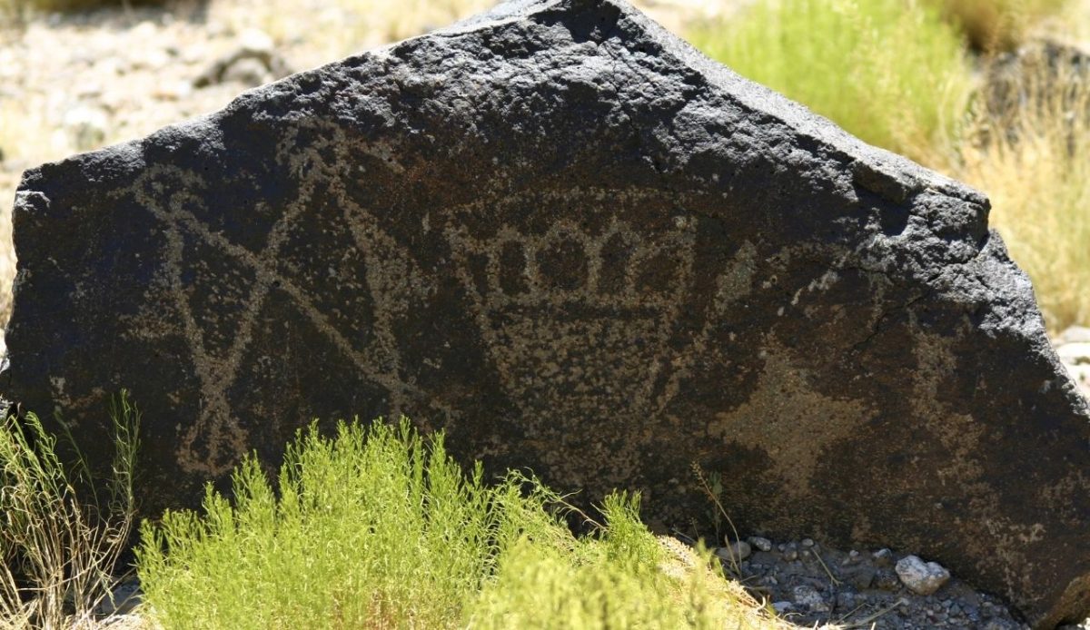 12 U.S. Landmarks That Have Struggled With Vandalism for Years ...