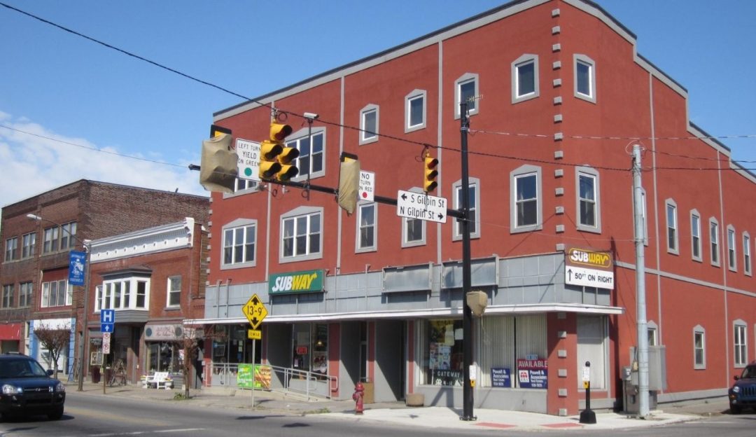 7 Small Towns Known for Unusual Local Economies and Odd Traditions ...