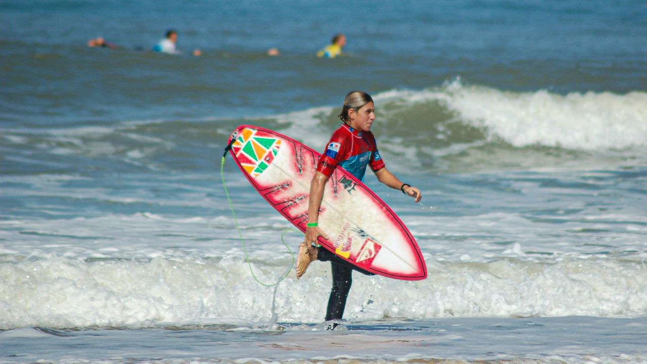 11 Spring Surf Destinations Around the World Worth Planning A Trip For ...