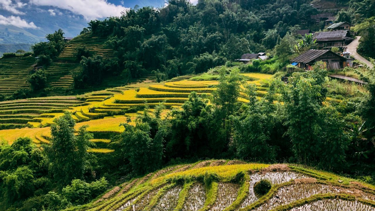 9 Asian Destinations With Wide-Open Landscapes And Unique Rural ...