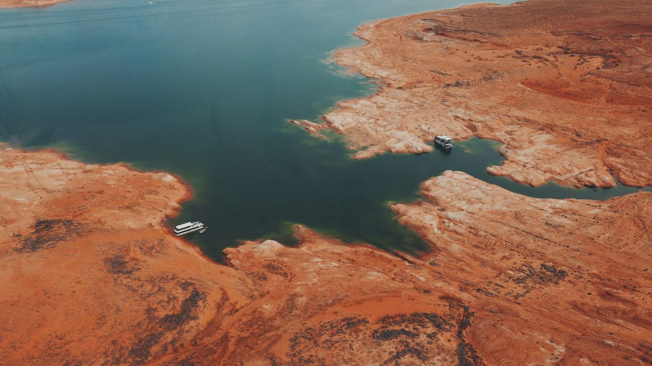 Shrinking Water Levels Are Wrecking Tourism at 10 Popular U.S. Lakes ...