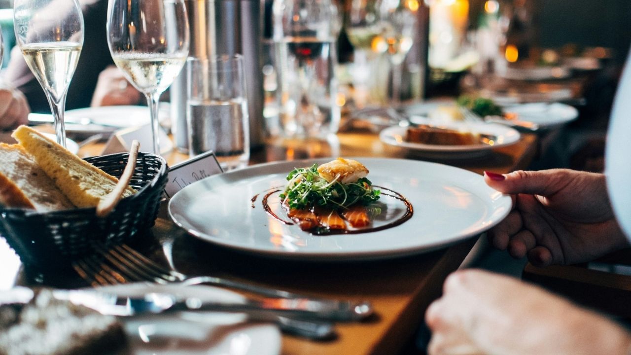 11 Italian Countryside Destinations Famous for Outstanding Seafood ...