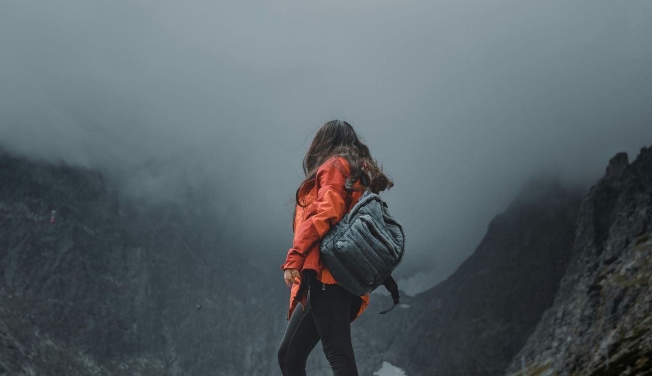 12 Seasonal Hiking Goals to Make 2026 Your Best Outdoor Year Yet ...