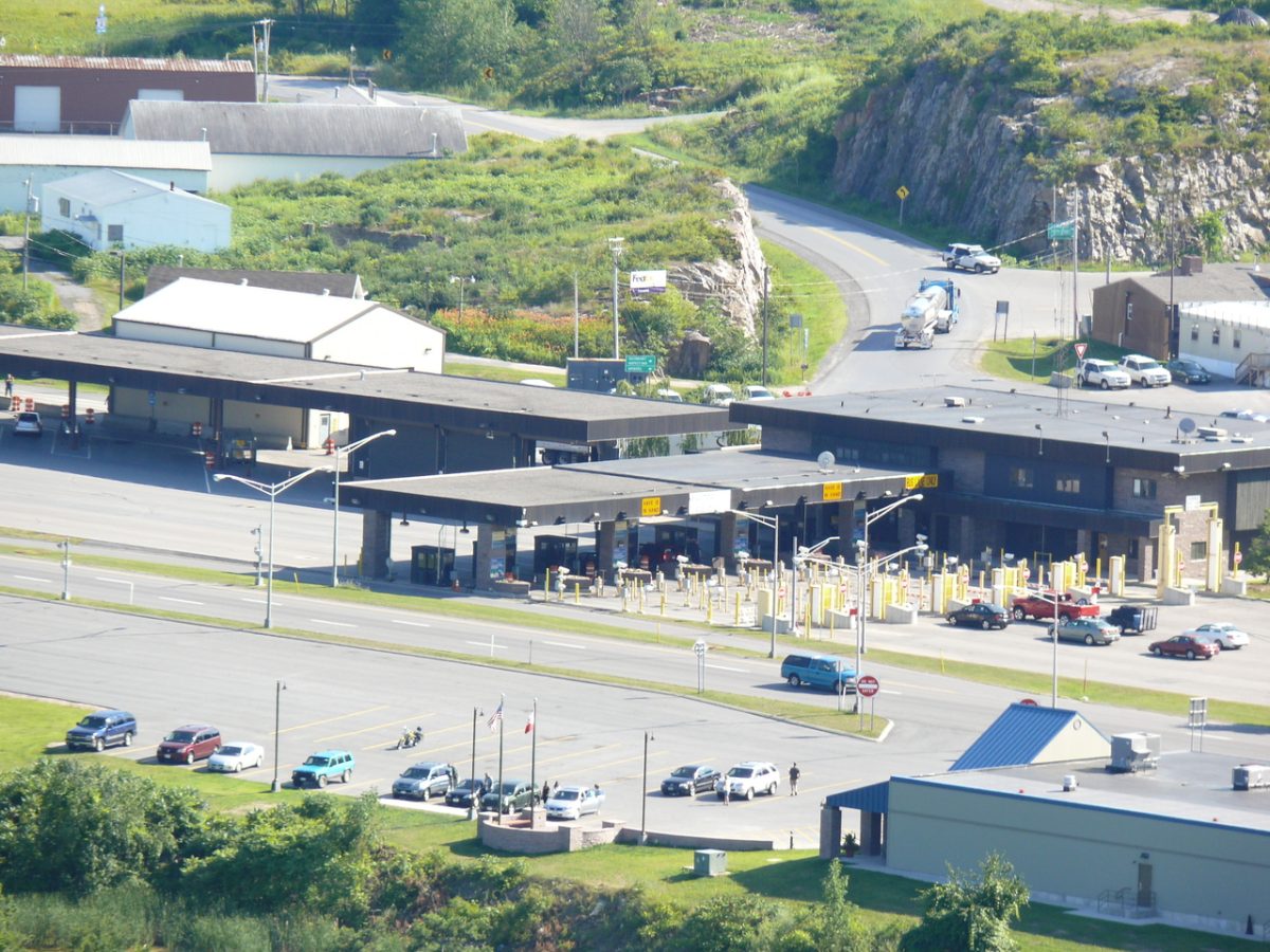 12 Border Crossings Where Wait Times Are Hitting Record Highs ...